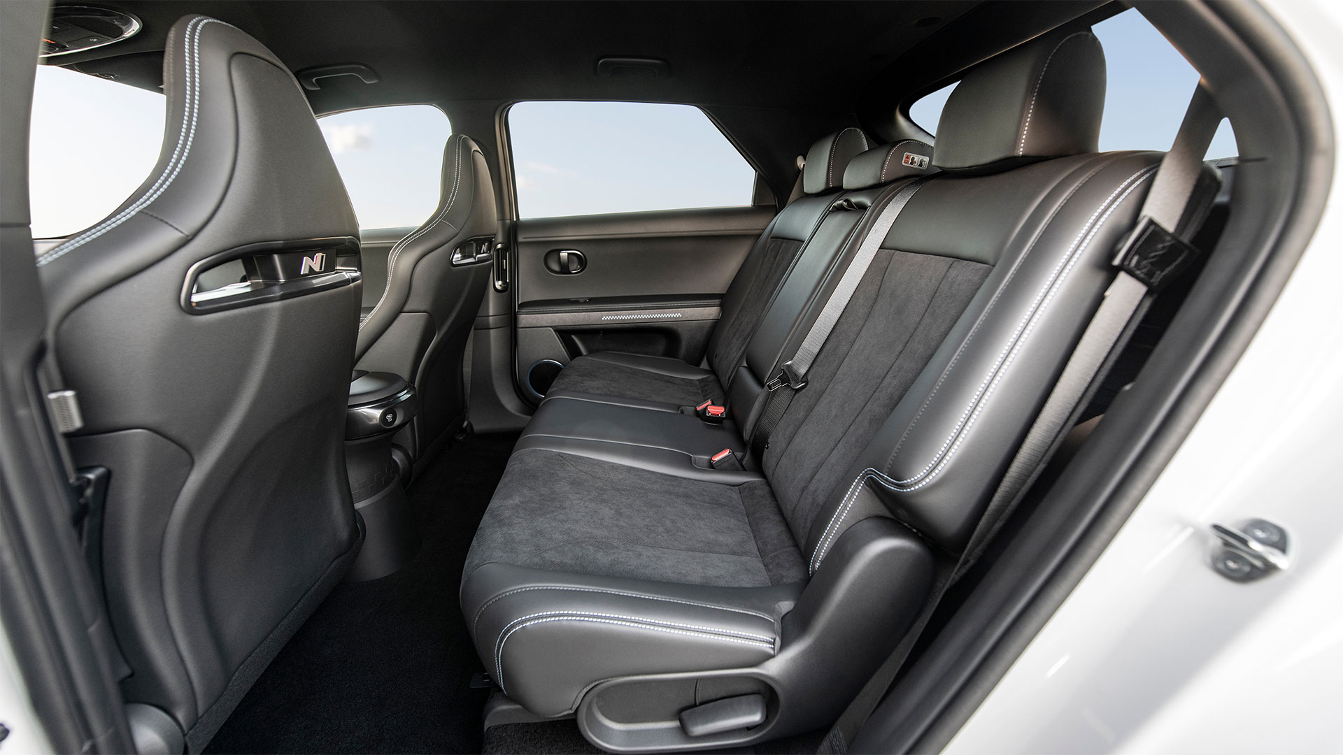 2025 Hyundai IONIQ 5 N: Electric SUV | Hyundai Canada