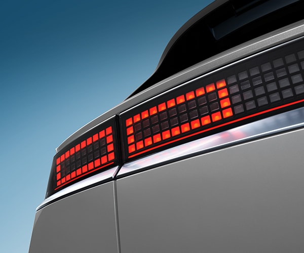 2025 Hyundai IONIQ 5: Electric SUV | Hyundai Canada